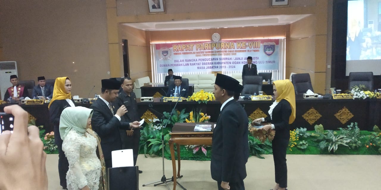 Sebanyak 45 Anggota Dewan DPRD OKU Timur Resmi Di Lantik.